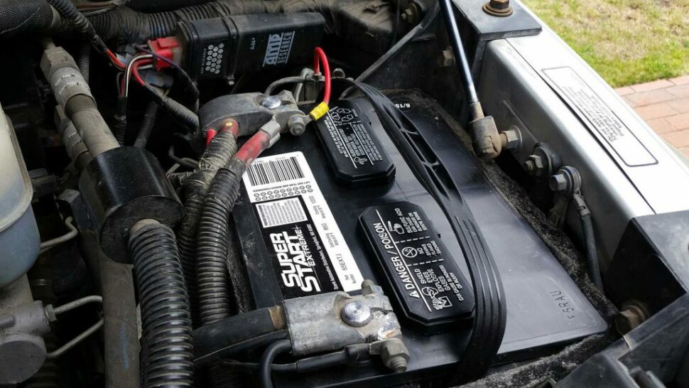 How to Avoid Car Battery Problems During Cold Seasons