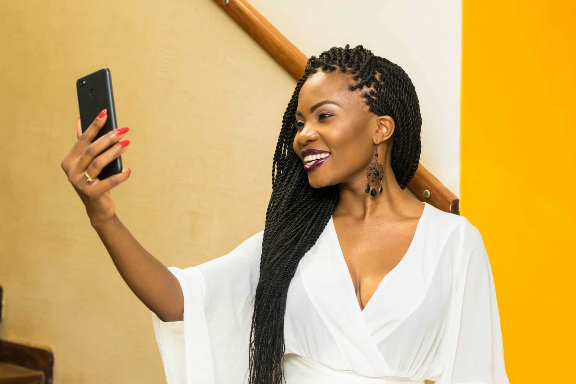 Top 10 Kenyan Fashion Bloggers Worth Following
